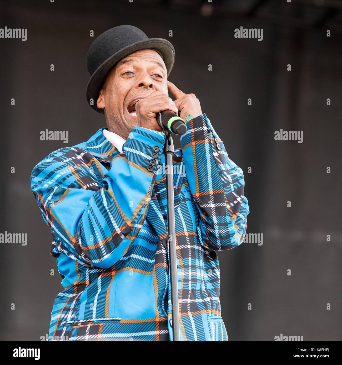 Chicago, Illinois, USA. 16th Sep, 2017. ANGELO MOORE of Fishbone during ...