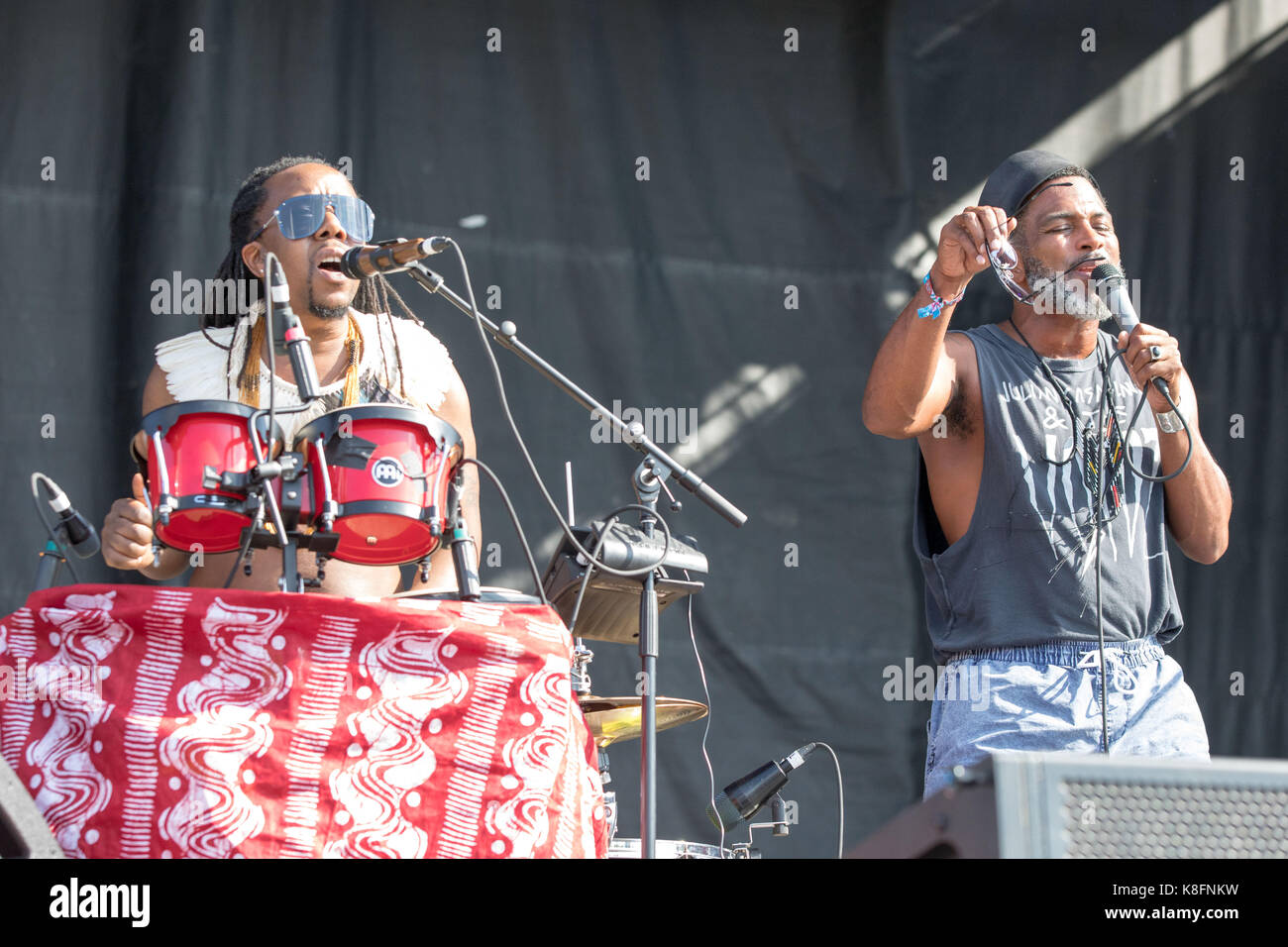 Chicago, Illinois, USA. 16th Sep, 2017. TENDAI MARAIRE (BABA) and ...