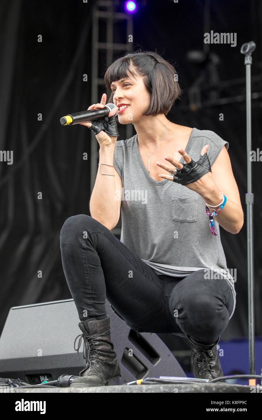 Chicago, Illinois, USA. 17th Sep, 2017. DESSA (MARGRET WANDER) during ...