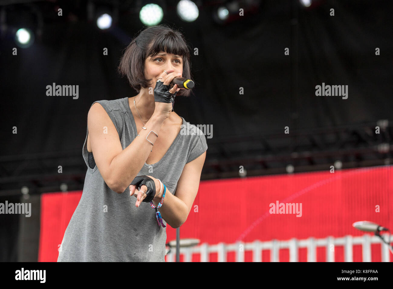 Chicago, Illinois, USA. 17th Sep, 2017. DESSA (MARGRET WANDER) during ...