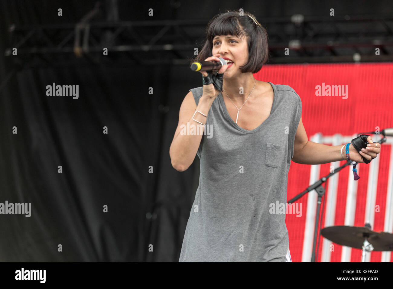 Chicago, Illinois, USA. 17th Sep, 2017. DESSA (MARGRET WANDER) during ...