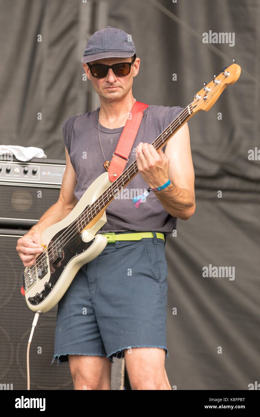 Chicago, Illinois, USA. 17th Sep, 2017. SAM ZURICK of Cap'n Jazz during ...