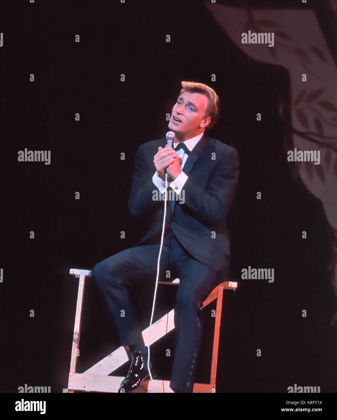 FRANK IFIELD Australian singer at the London Palladium about 1965 ...