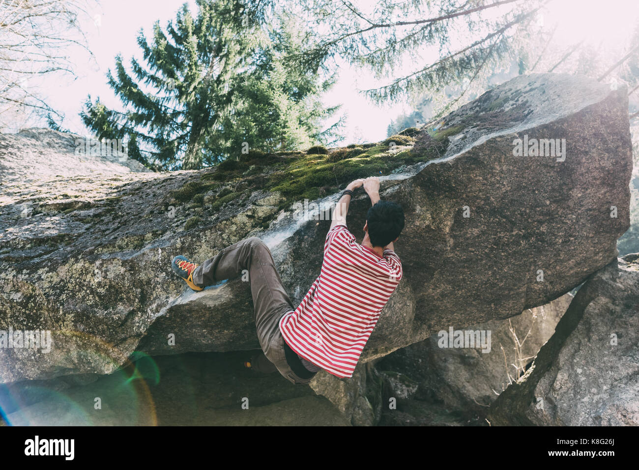 Overhang climbing hi-res stock photography and images - Alamy