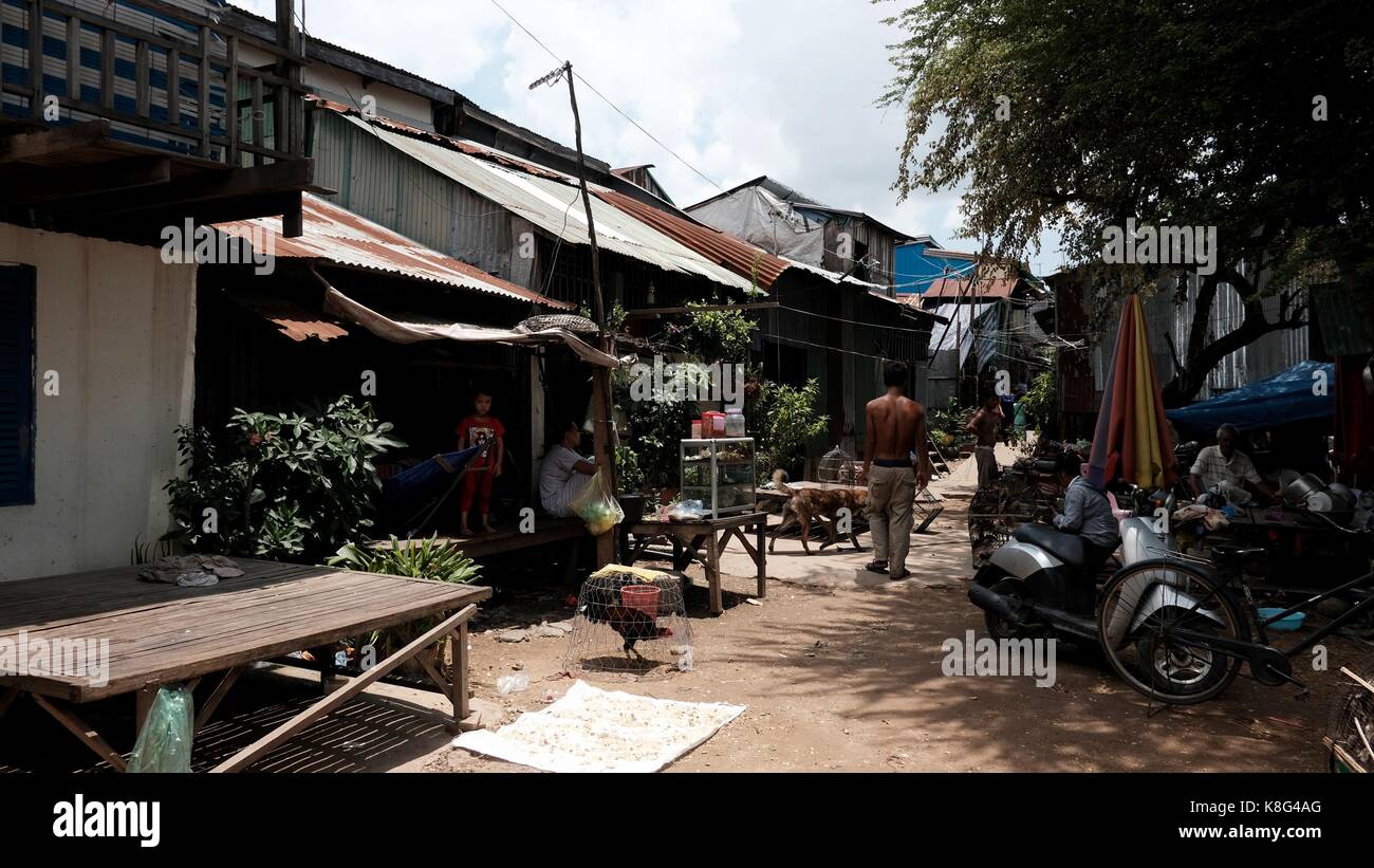 Poor People living in Wooden Shacks Poverty Ordered to Leave the Phnom ...