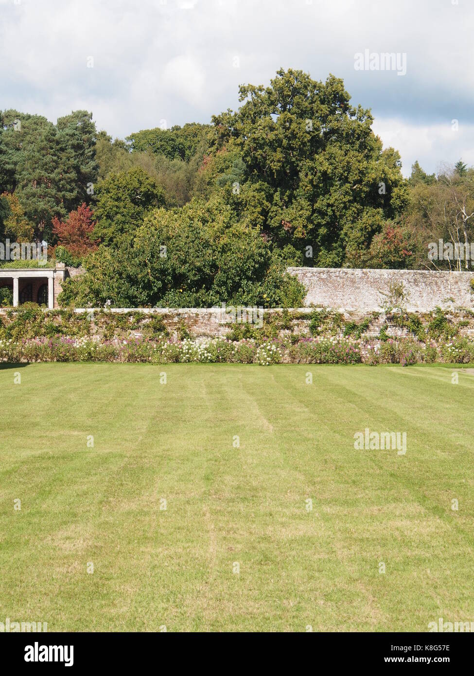 Terraced wall to an English Manor garden Stock Photo - Alamy