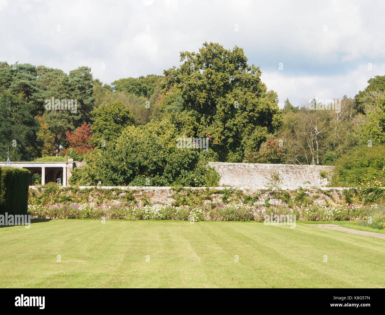 Terraced wall to an English Manor garden Stock Photo - Alamy