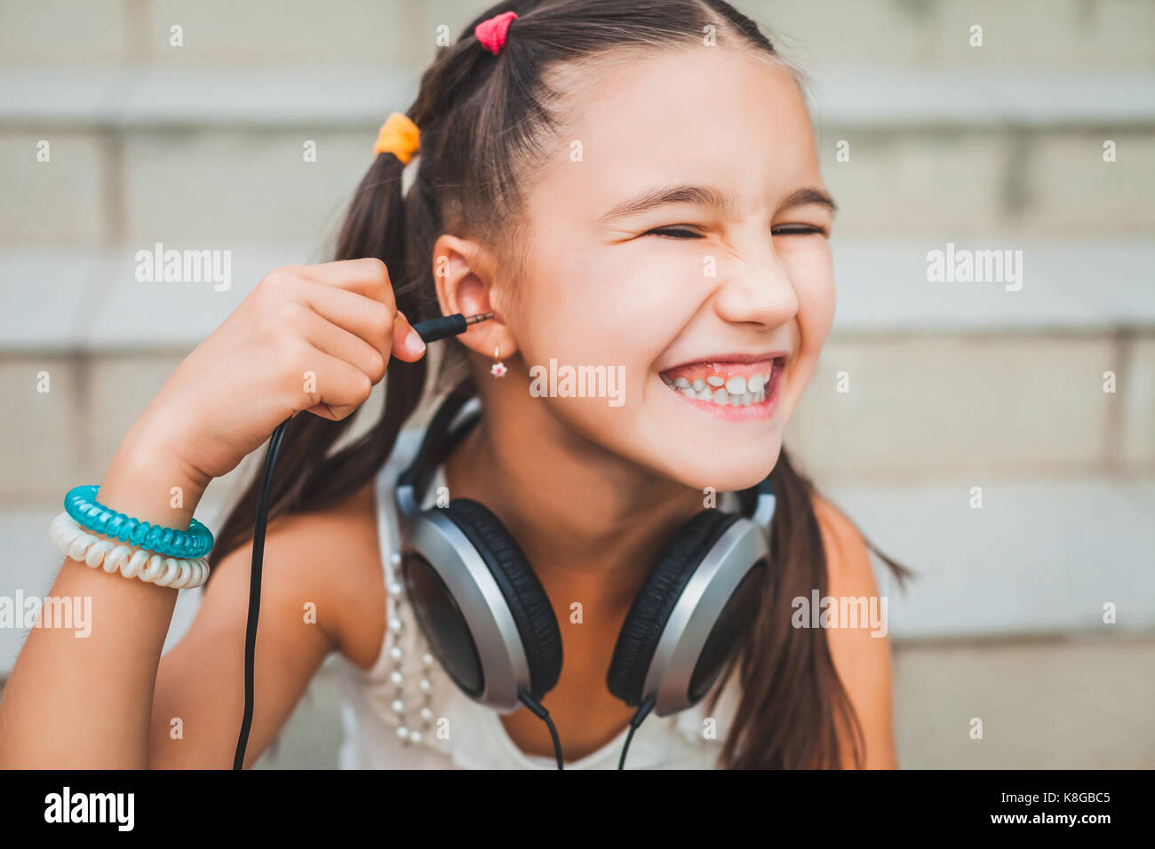 little child laughing out loud Stock Photo - Alamy
