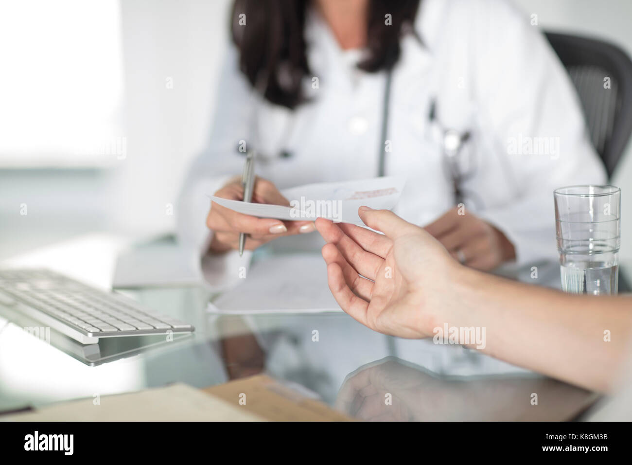 Prescription guide hi-res stock photography and images - Alamy
