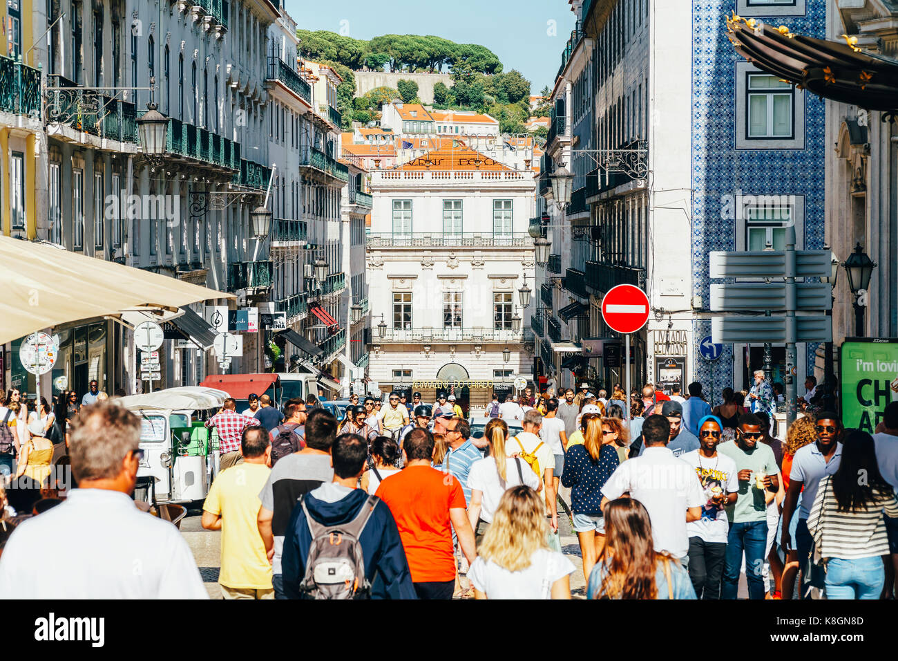 Lisbon busy shopping street hi-res stock photography and images - Alamy