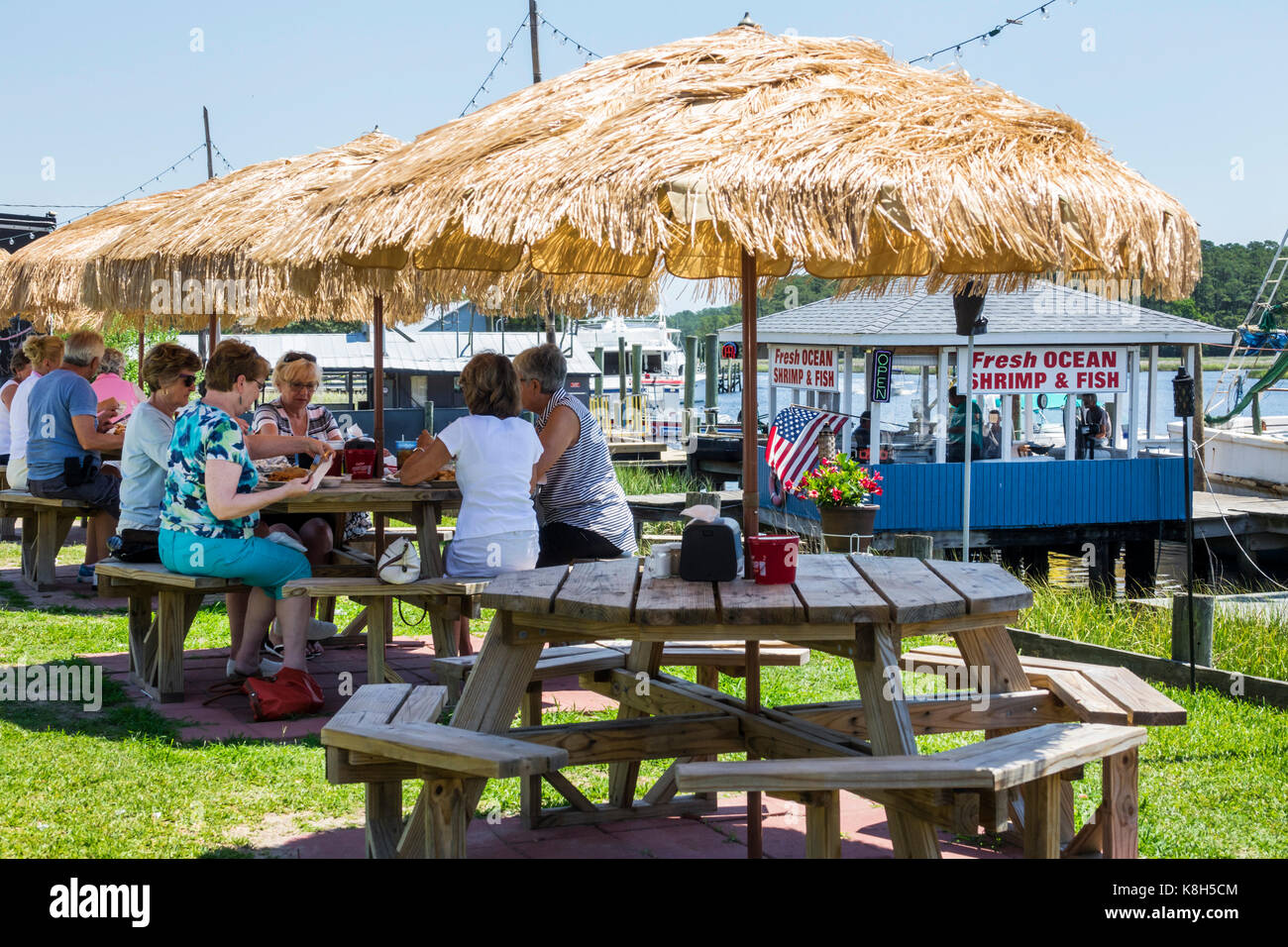 North Carolina,NC,Calabash,fishing town,seafood,regional cuisine,dining ...