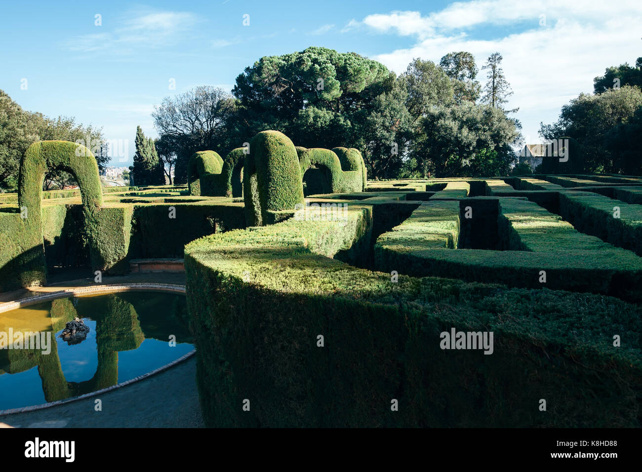 Labyrinth bush park in hi-res stock photography and images - Alamy