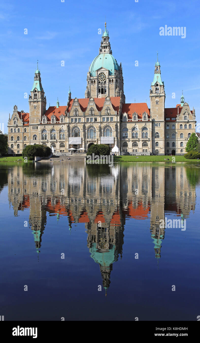 Old building lover hi-res stock photography and images - Alamy