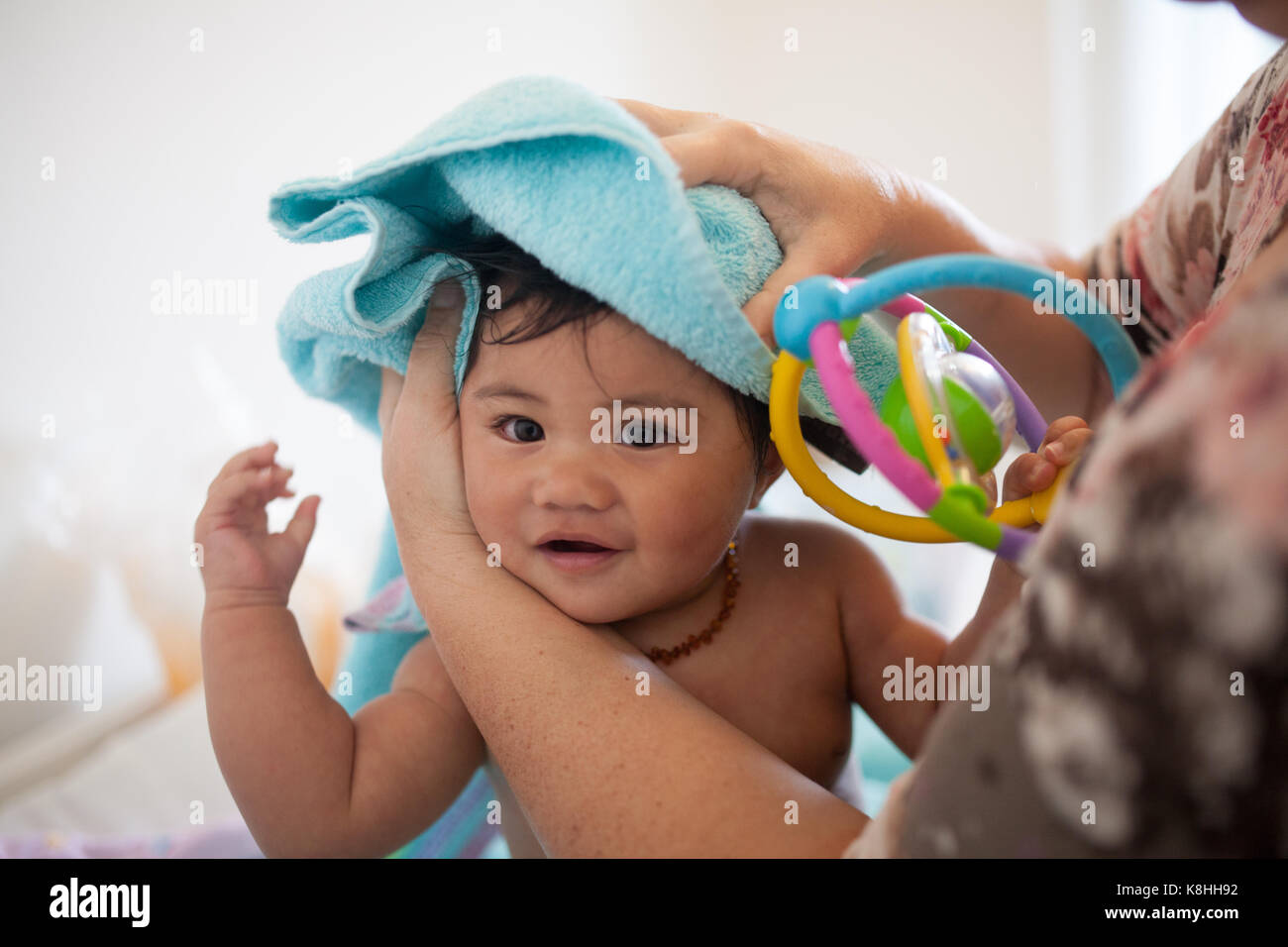 Baby body wash hi-res stock photography and images - Alamy