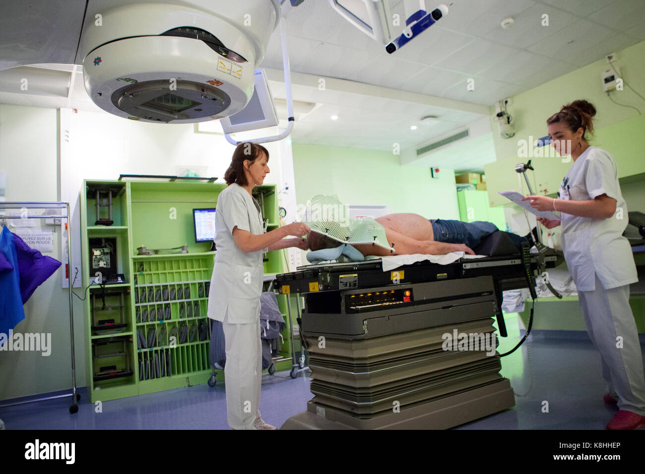 Radiotherapy mask hi-res stock photography and images - Alamy