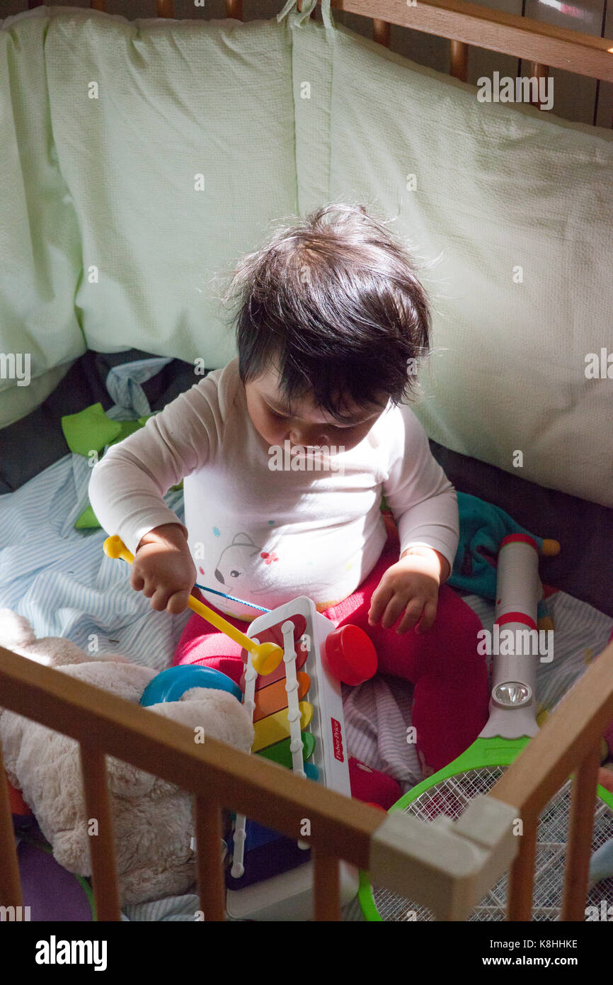 Baby playing musical instruments hi-res stock photography and images ...