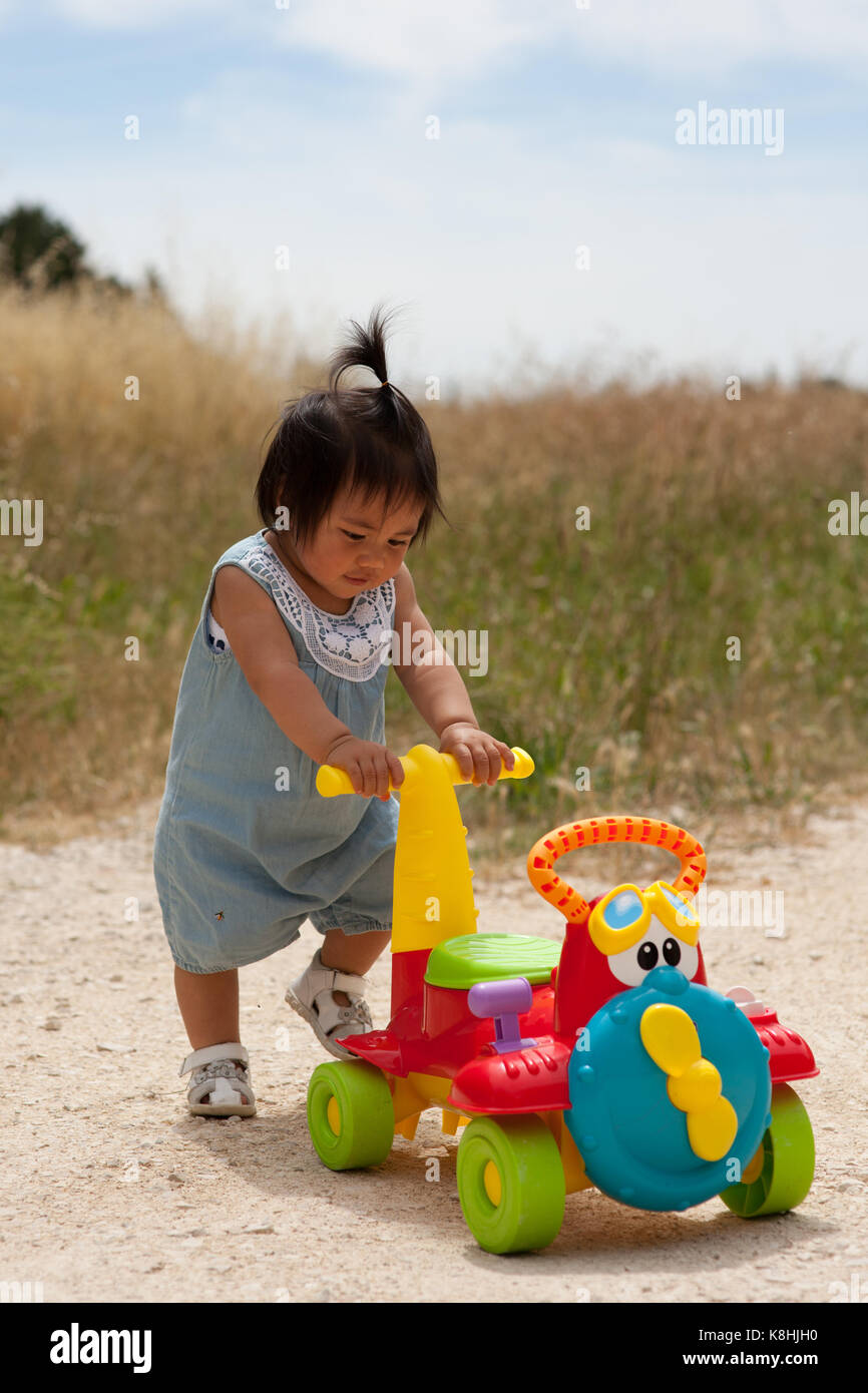 Asian baby learning walking hi-res stock photography and images - Alamy