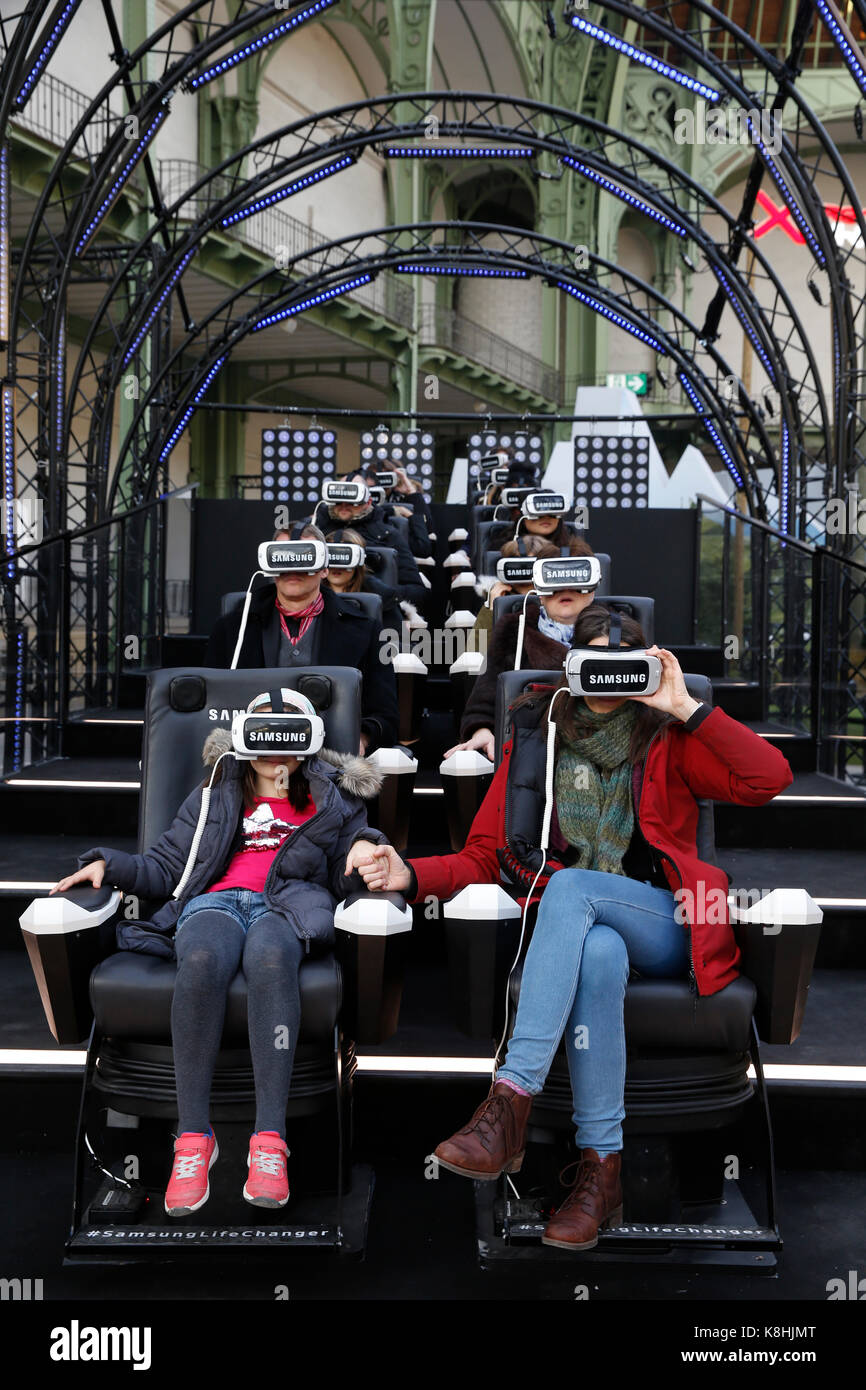 Helmet virtual man hi-res stock photography and images - Alamy