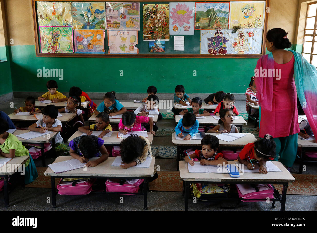 Sandipani muni school for needy girls run by food for life vrindavan ...