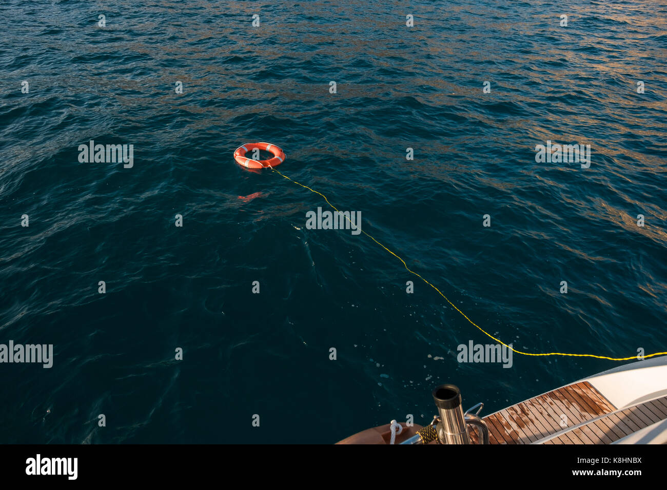 Rope boat ring hi-res stock photography and images - Alamy