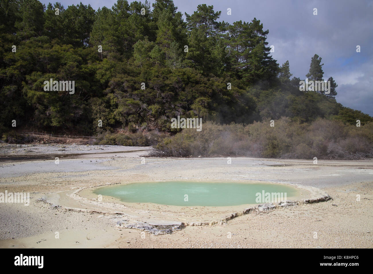 Hot weather spring hi-res stock photography and images - Alamy