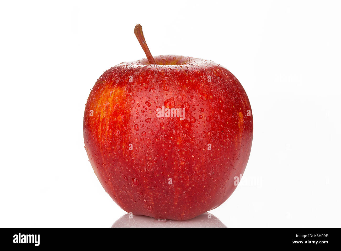 Drops on apple hi-res stock photography and images - Alamy