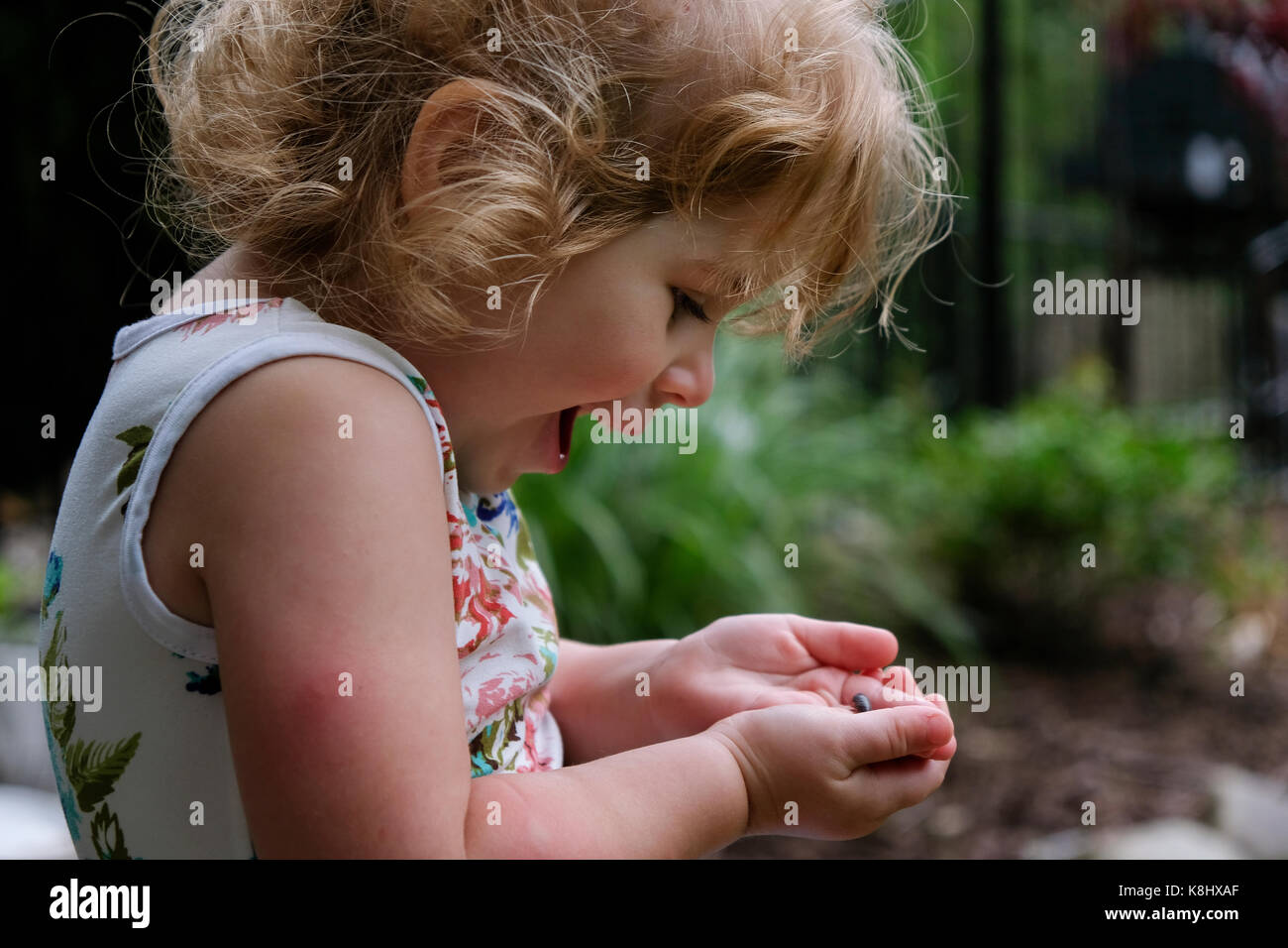 Girl with insect hi-res stock photography and images - Alamy