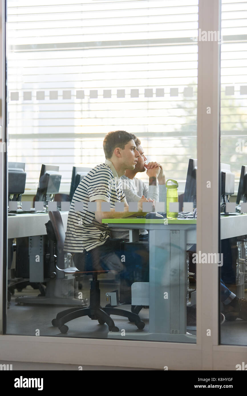 School of informatics hi-res stock photography and images - Alamy