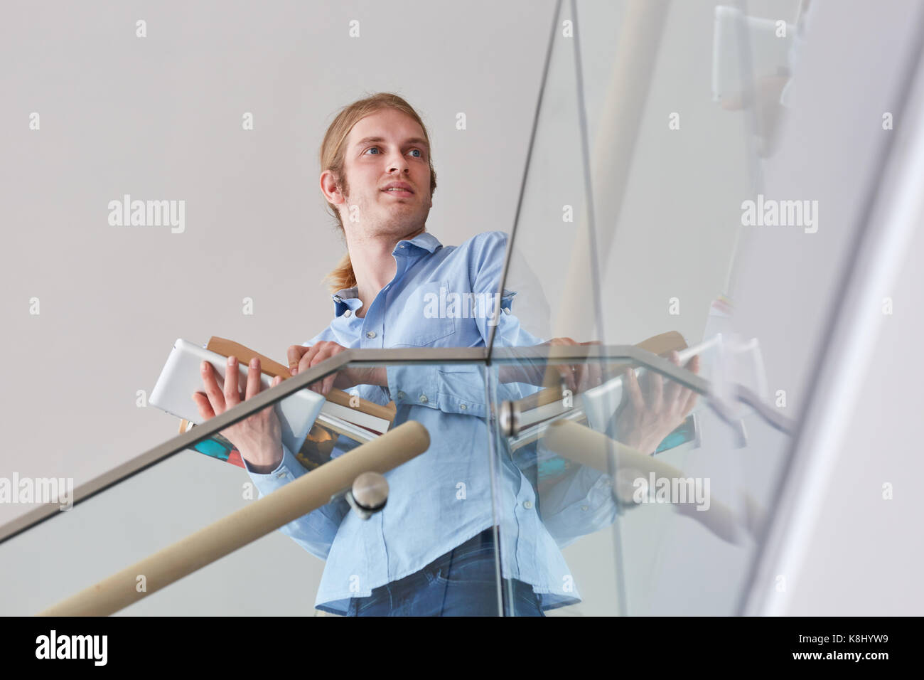 University stairs hi-res stock photography and images - Alamy