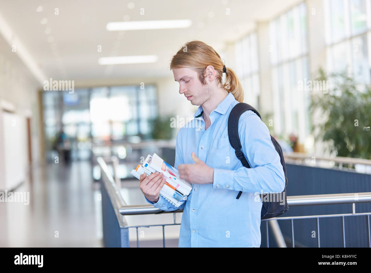 University man hi-res stock photography and images - Alamy