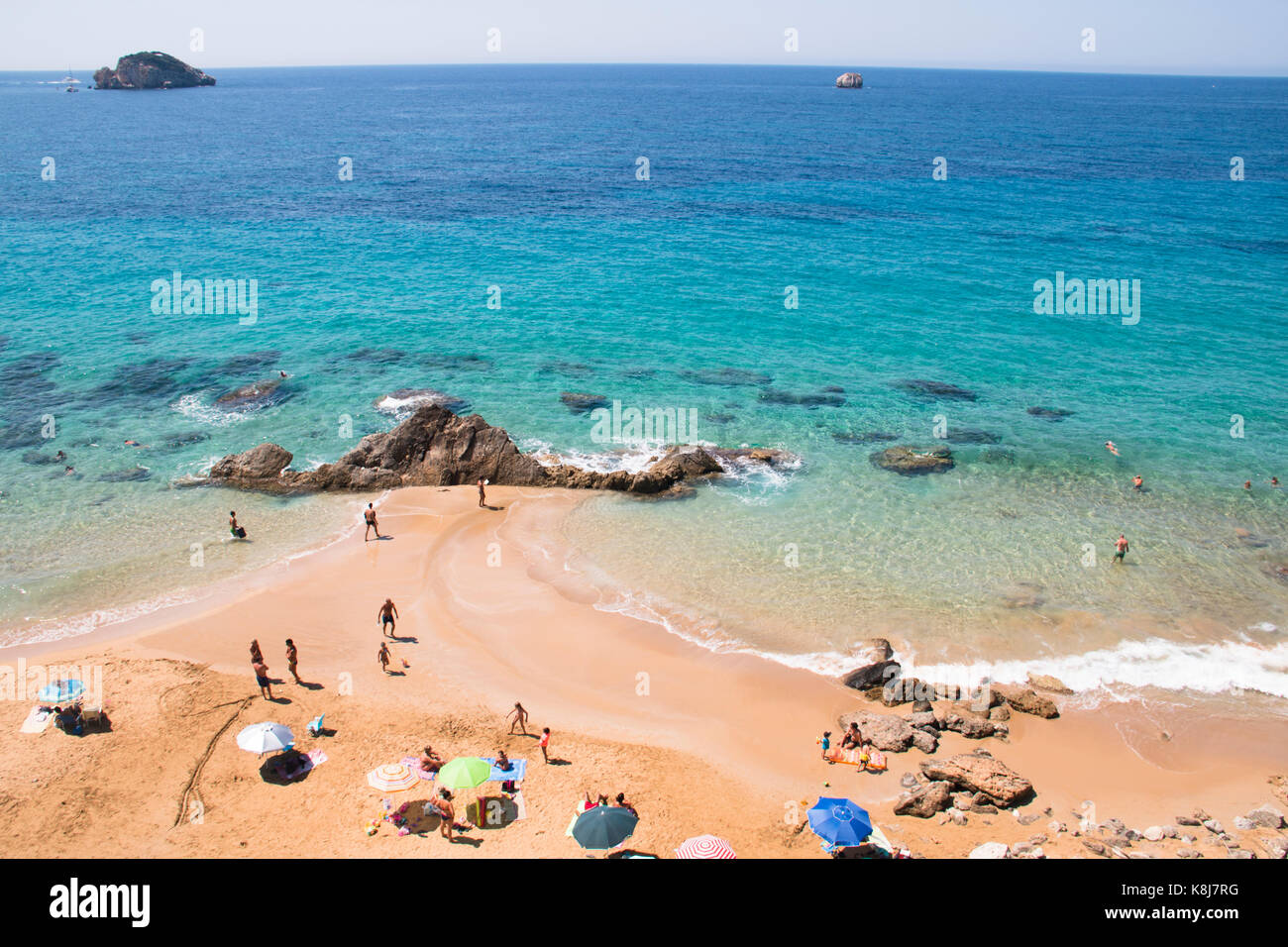 KEFALONIA, GREECE - AUGUST 2017: People on the beautiful beach in ...