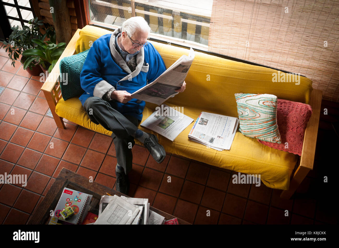Newspaper model hi-res stock photography and images - Alamy