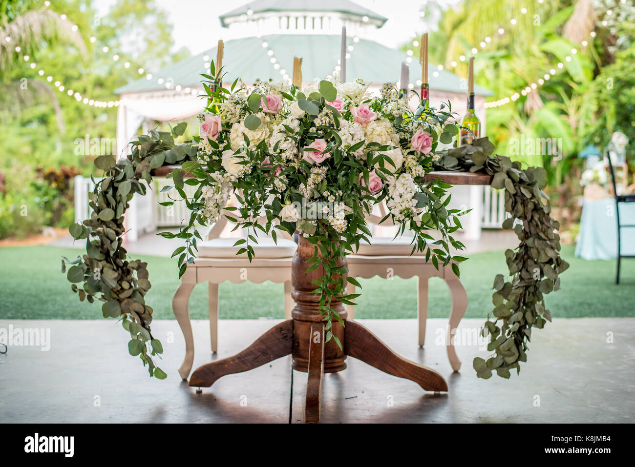 flower bouquet on table Stock Photo - Alamy