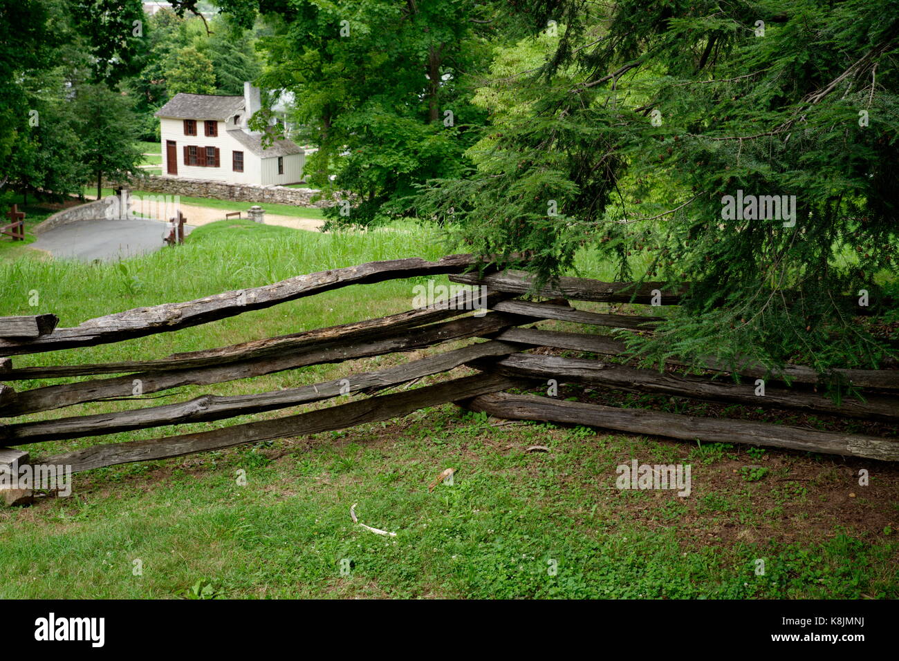The Innis House along the sunken road at Fredericksburg National ...