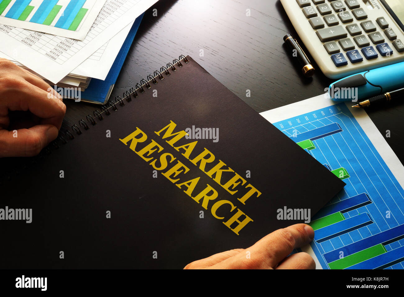 Market research hi-res stock photography and images - Alamy