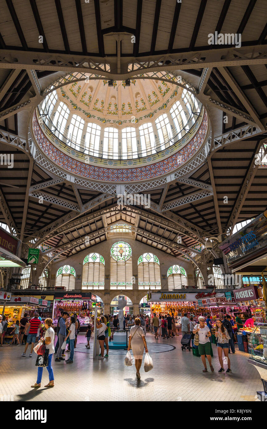 Valencia market Spain, interior view of the Mercado Central - Central ...