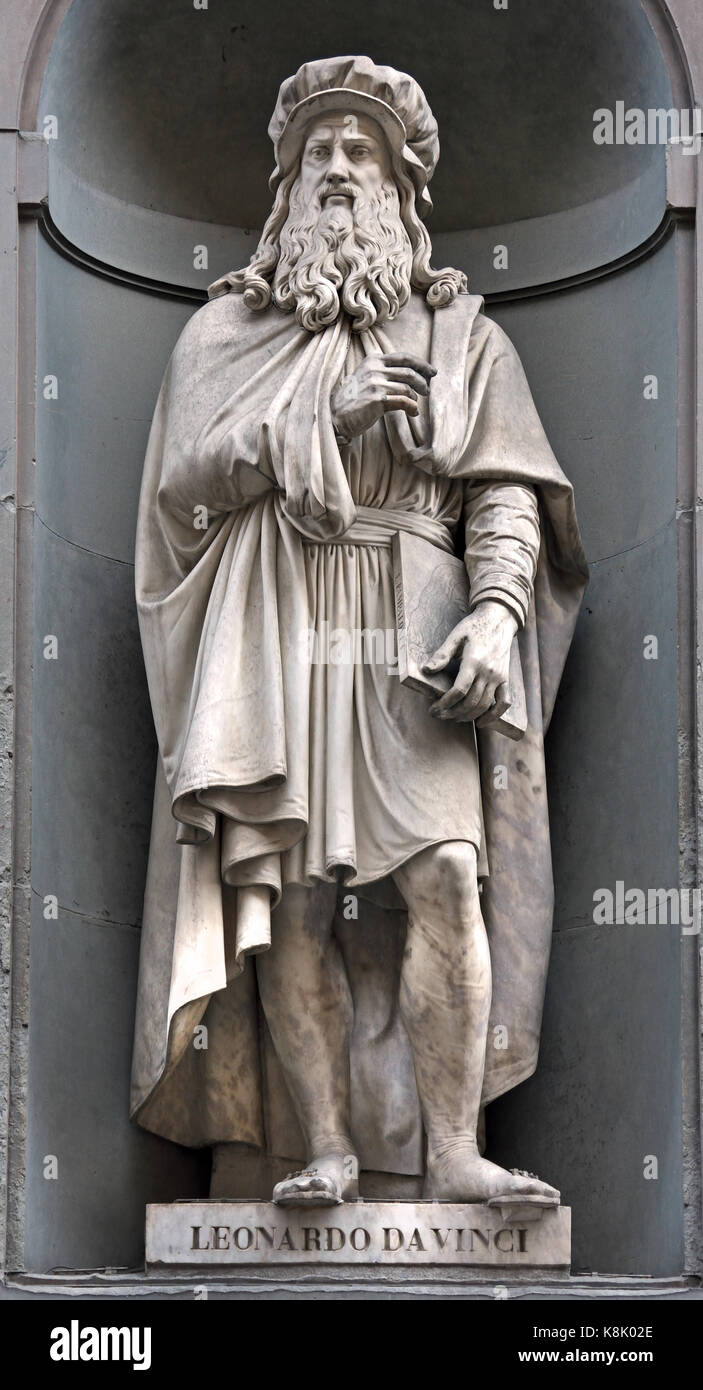 Leonardo da Vinci 1452 - 1519 ( Leonardo di ser Piero da Vinci ) Statue ...