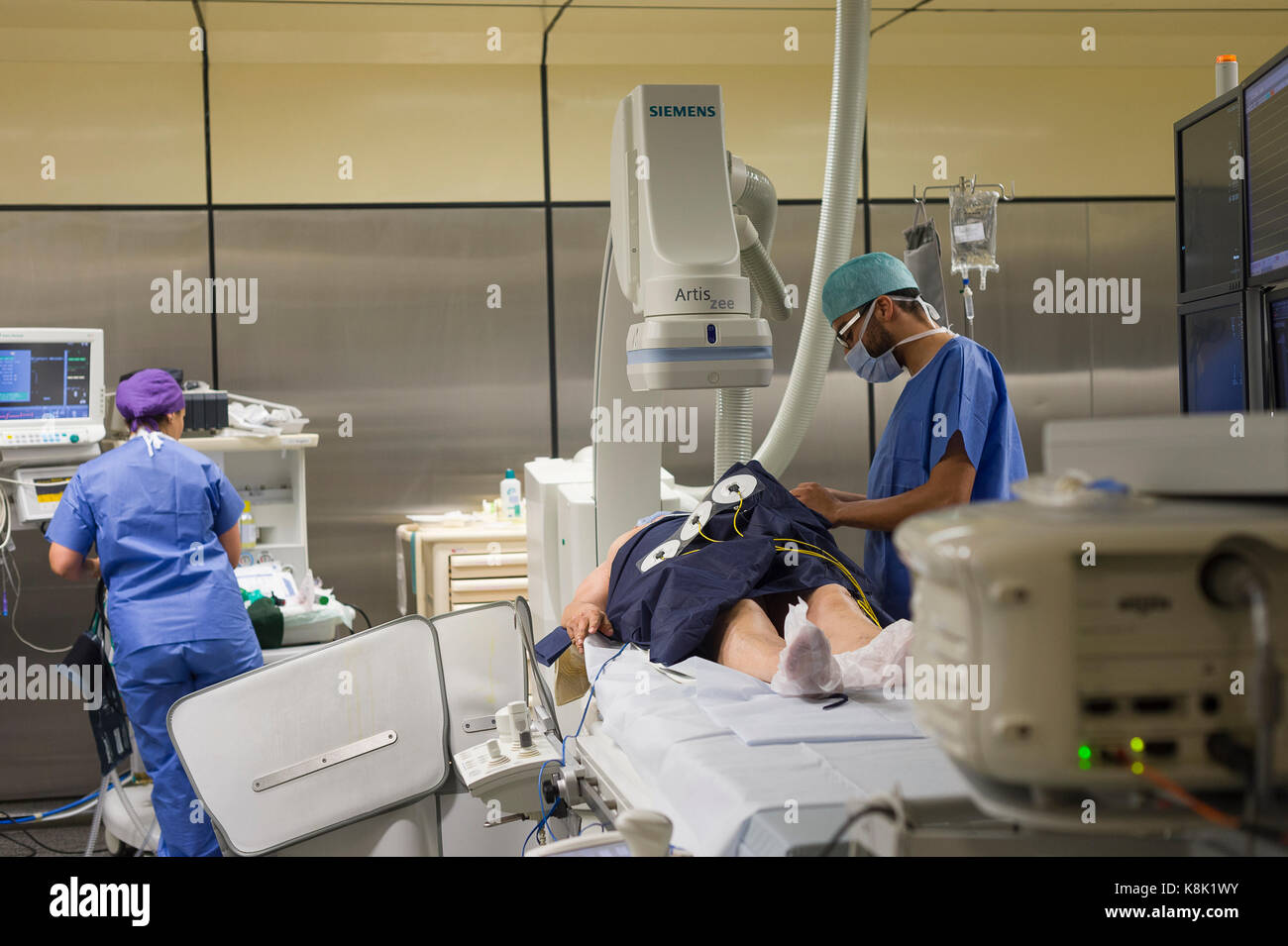 Cardiac ablation hi-res stock photography and images - Alamy