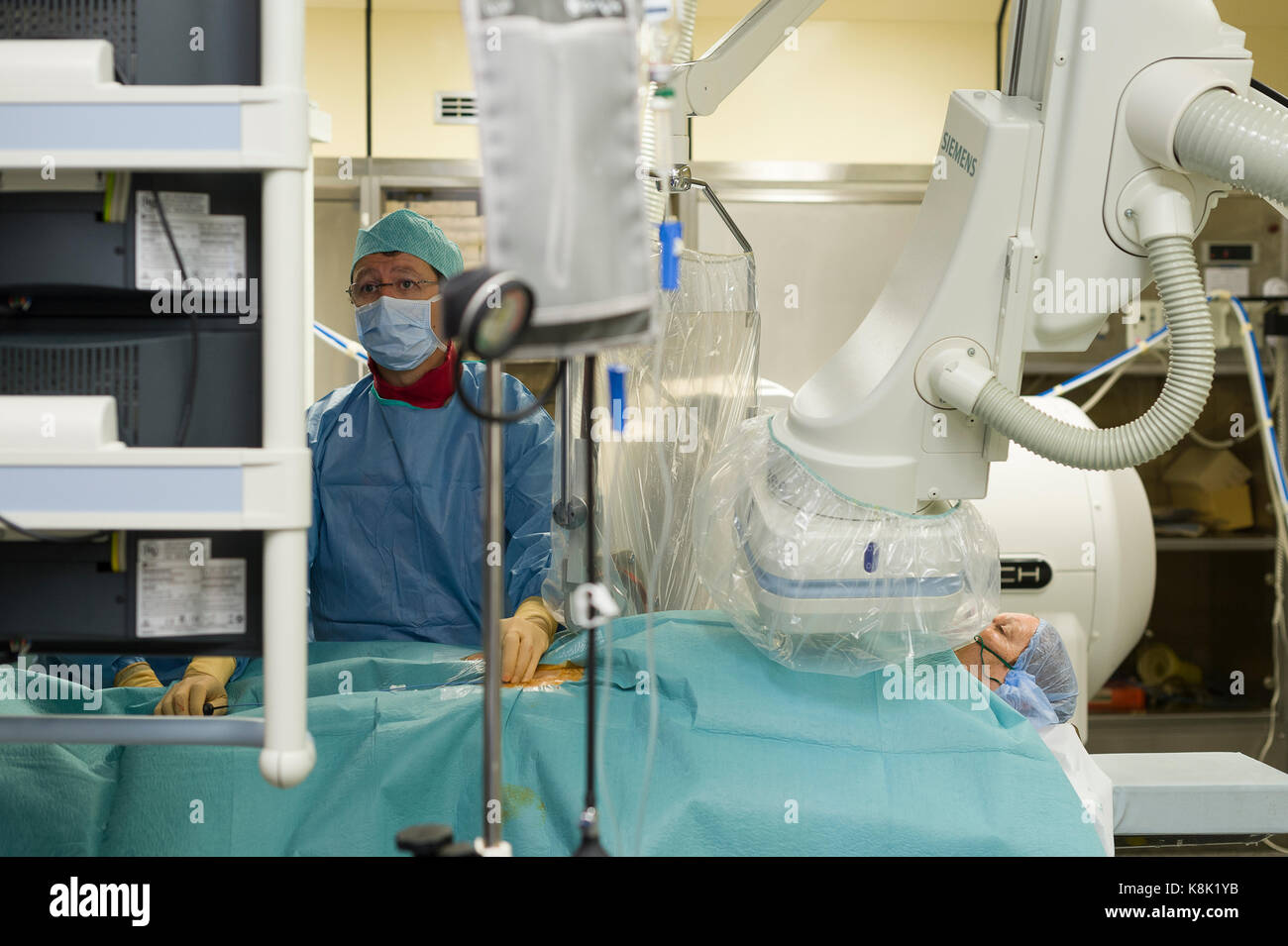 Catheter ablation hi-res stock photography and images - Alamy