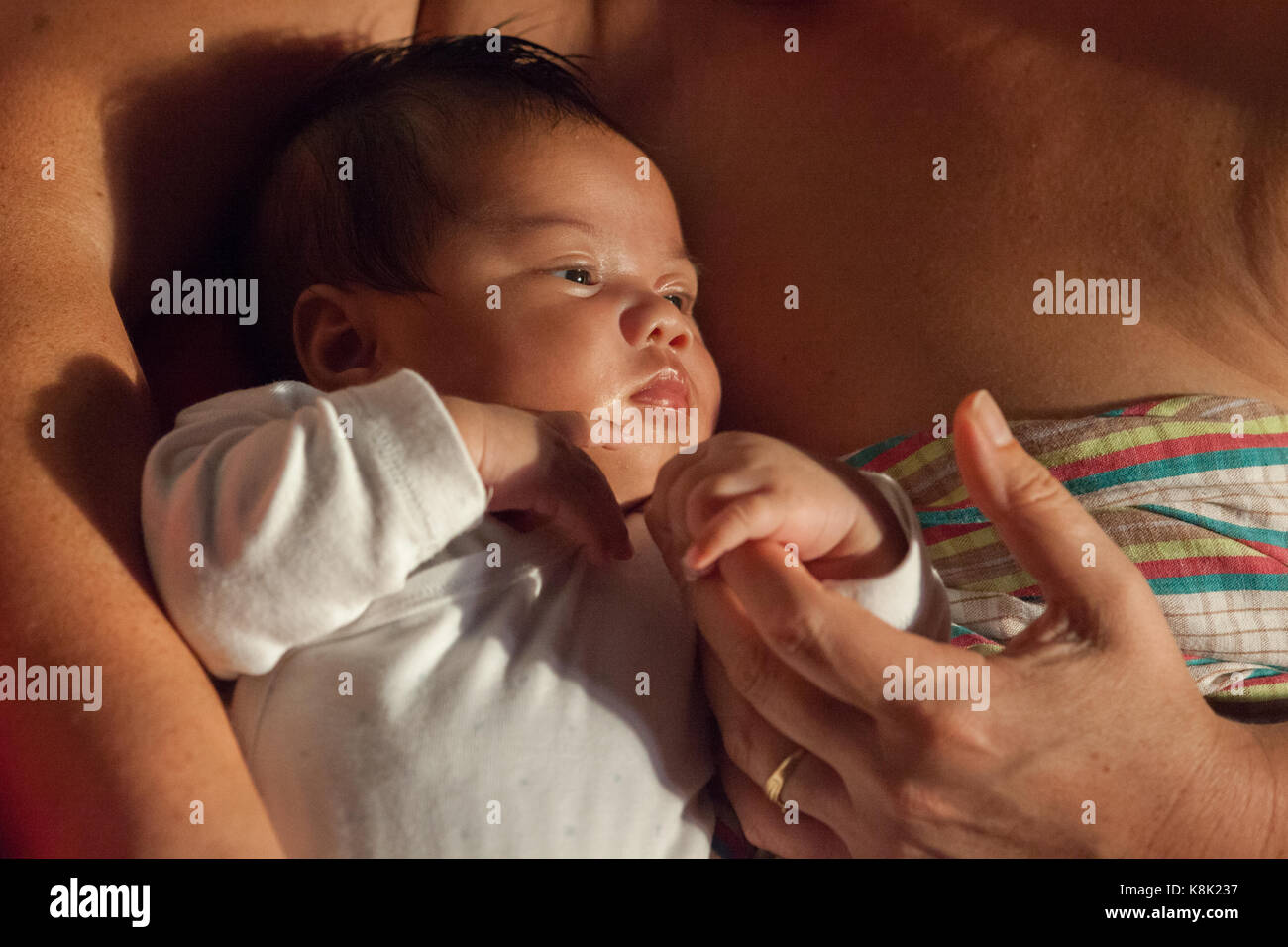 Polynesian woman and baby hi-res stock photography and images - Alamy