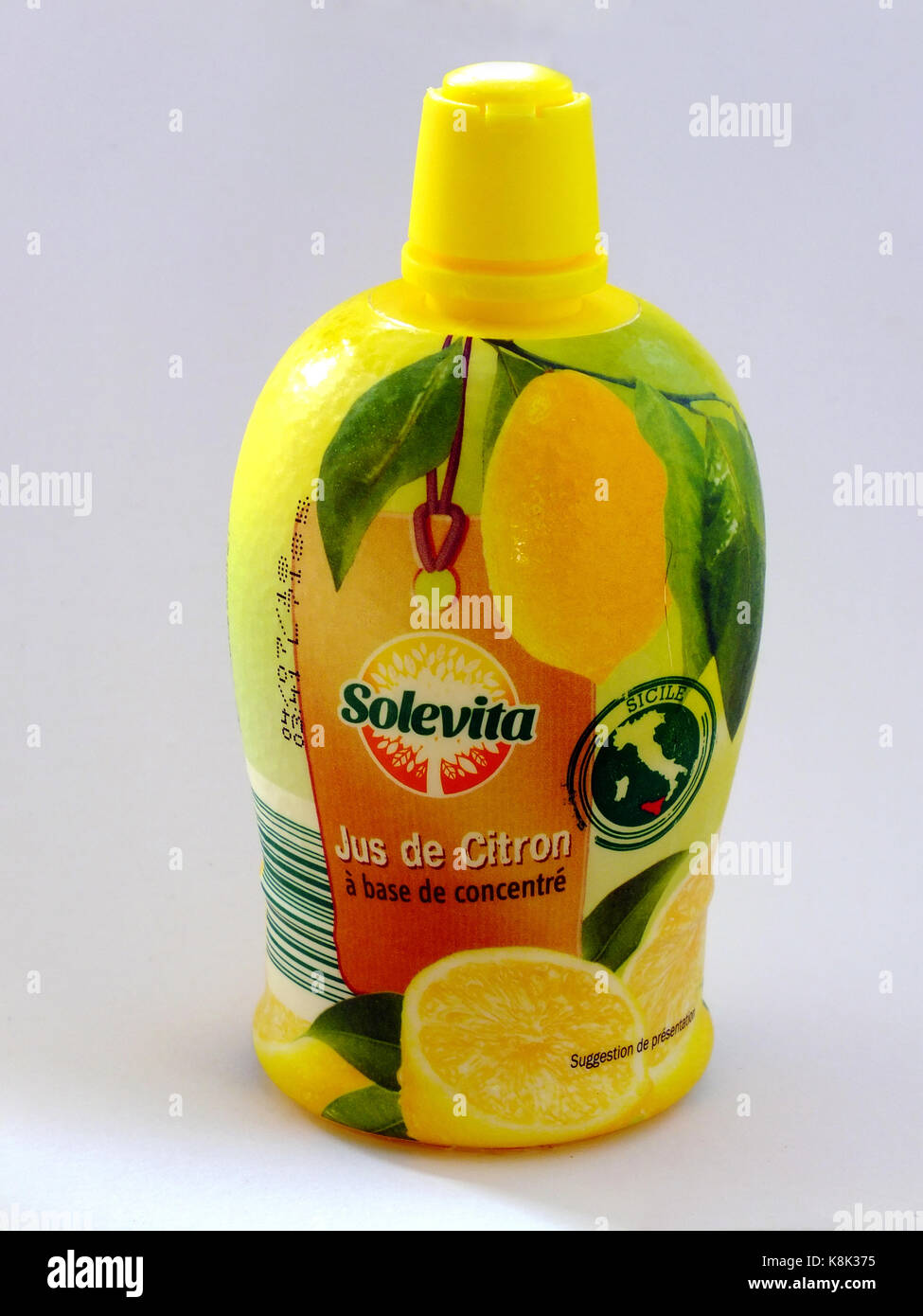 Lemon juice hi-res stock photography and images - Alamy
