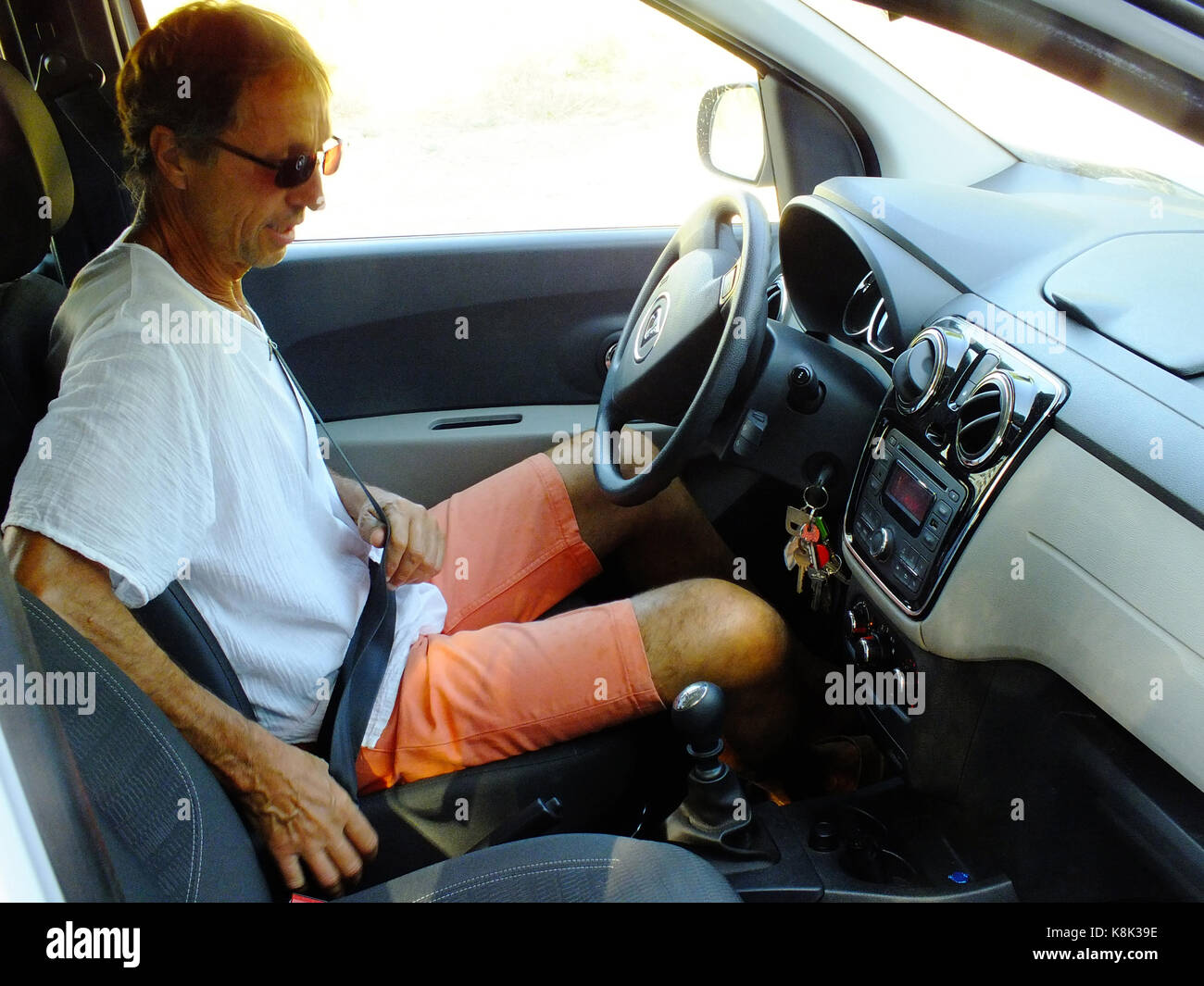 60 65 driver hi-res stock photography and images - Alamy