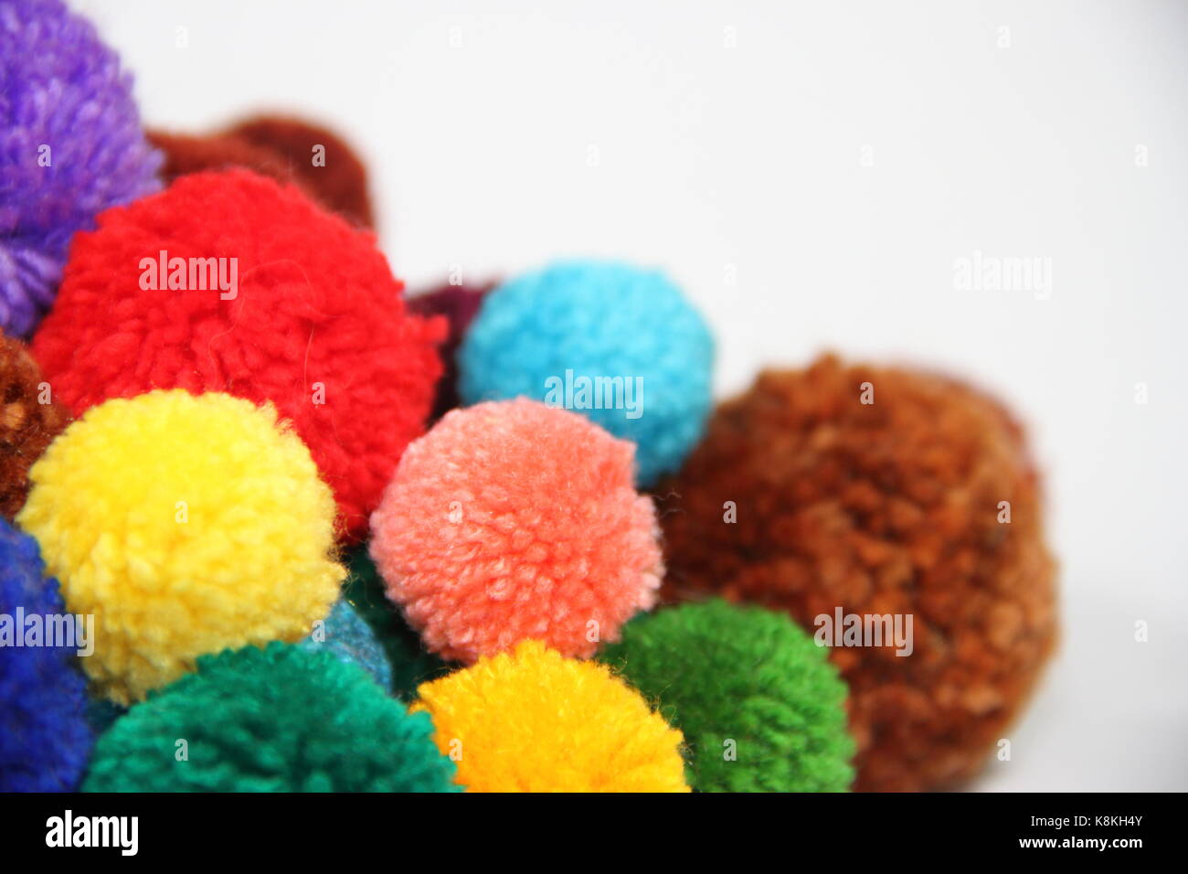 Pompones colores hi-res stock photography and images - Alamy