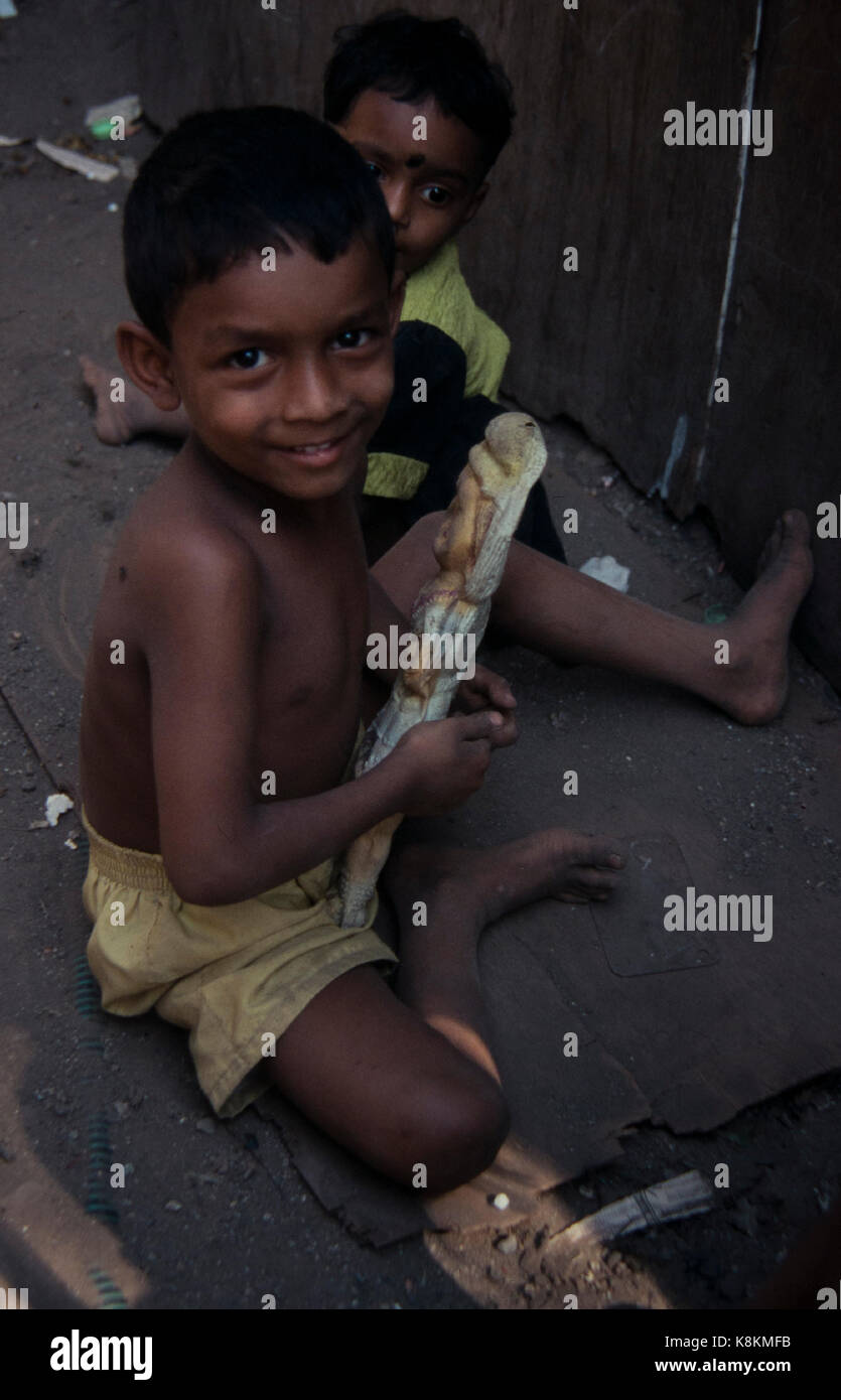 Street urchin hi-res stock photography and images - Alamy