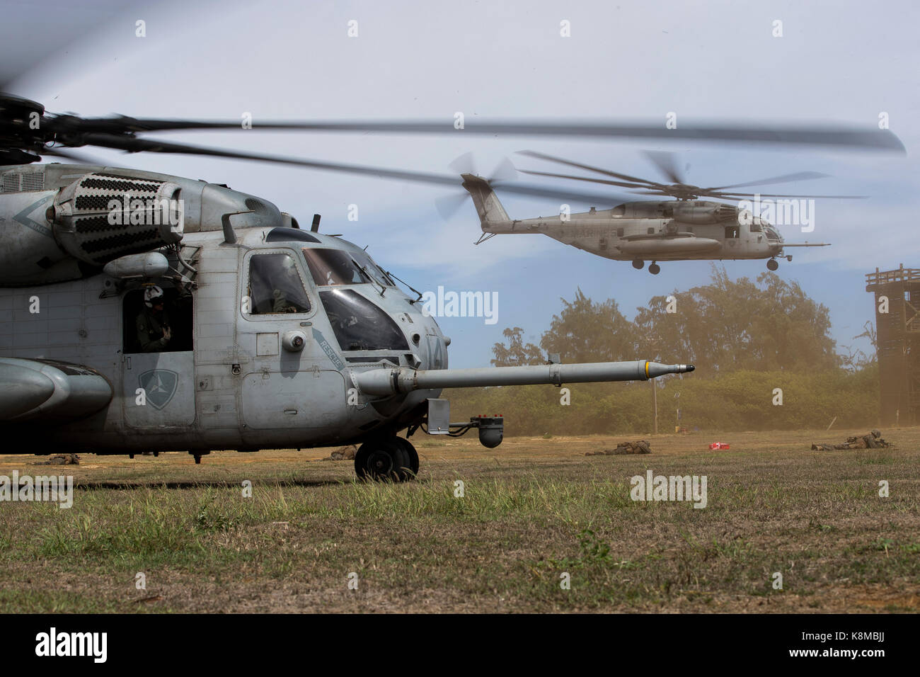 U.S. Marine Corps CH-53E Super Stallions with Marine Heavy Helicopter ...