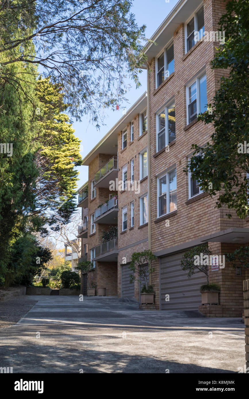 Unit block in Wollstonecraft, Lower North Shore, Sydney, NSW, Australia ...