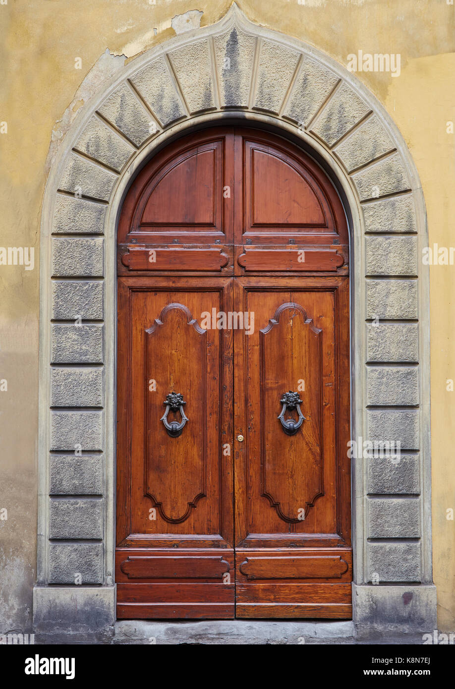 Old beautiful wooden door in Florence, Italy Stock Photo - Alamy