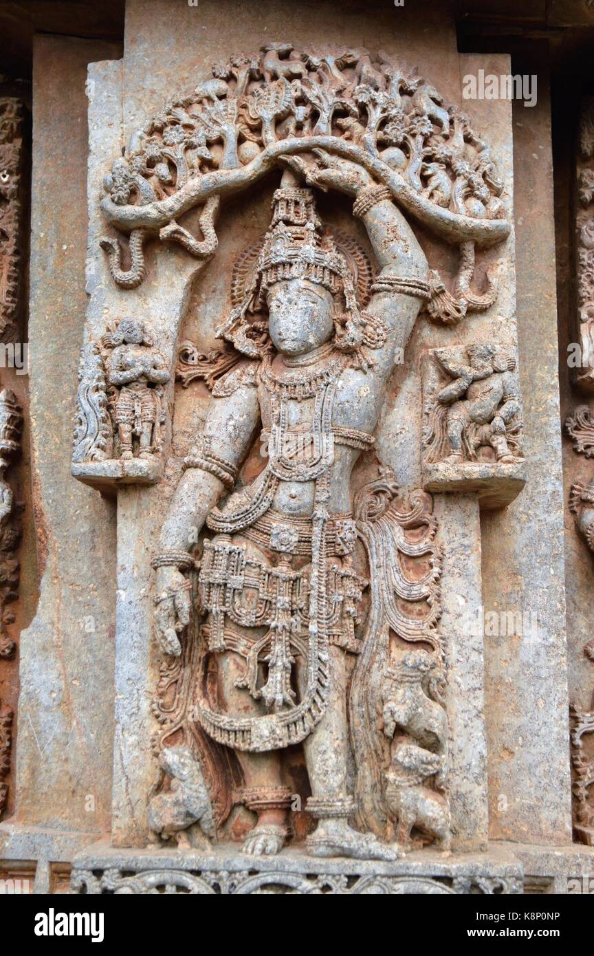 Veera Narayana Temple, Belavadi Stock Photo - Alamy