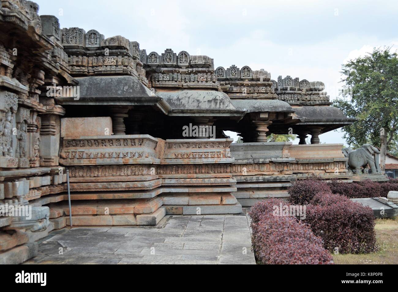 Veera Narayana Temple, Belavadi Stock Photo - Alamy