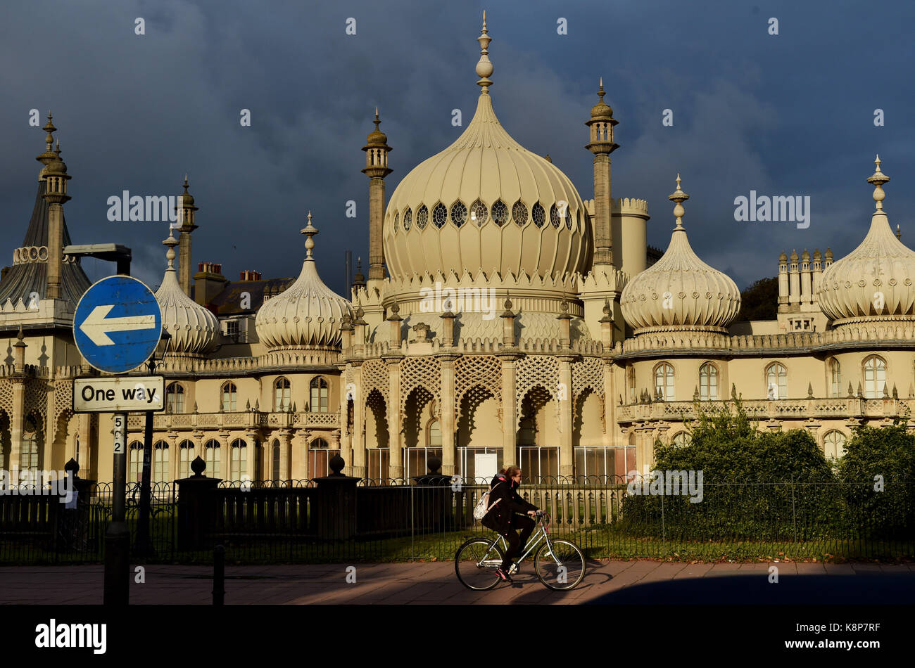 Brighton, UK. 20th Sep, 2017. UK weather. The Royal Pavilion in ...